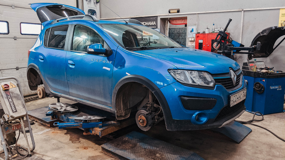 Резины пост | сезонное — Renault Sandero Stepway (2G), 1,6 л, 2015 года ...