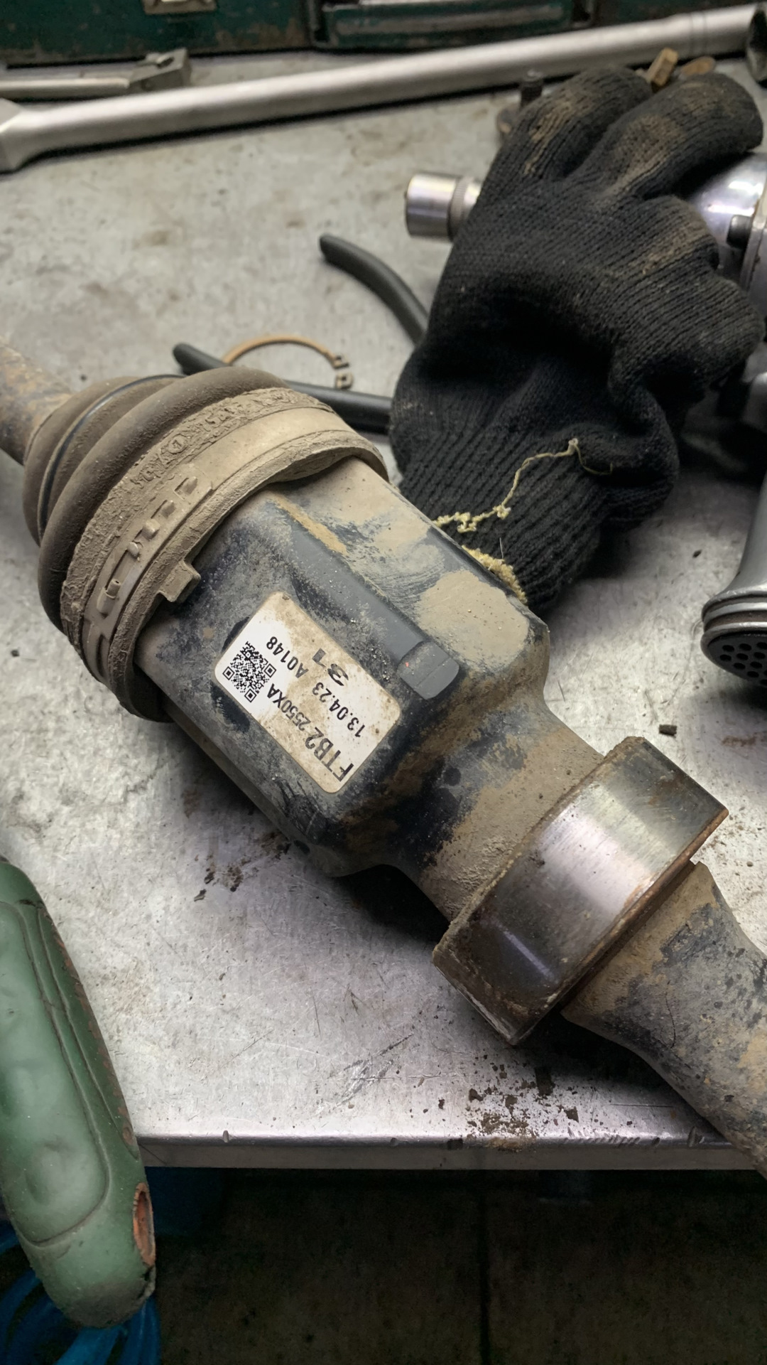 Замена подвесного подшипника — Mazda CX-5 (1G), 2 л, 2013 года | визит ...