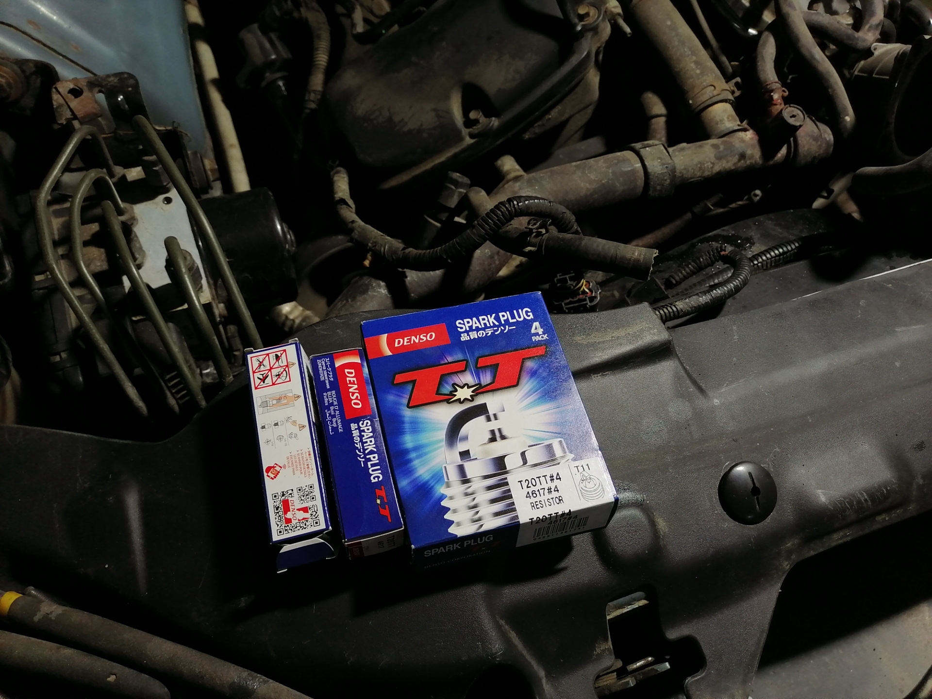 Замена свечей — Jaguar S-Type (1G), 3 л, 1999 года | своими руками | DRIVE2