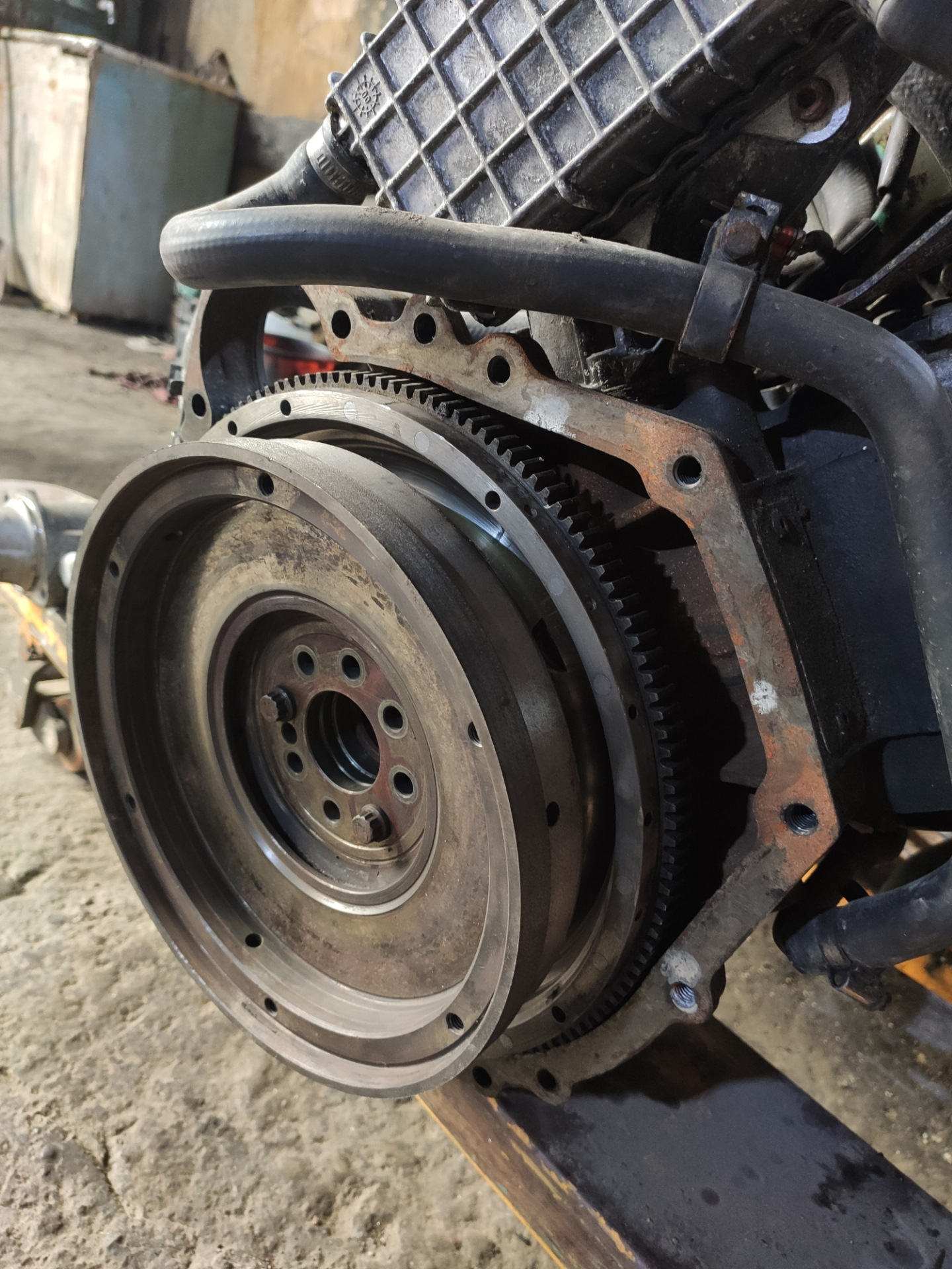 20. Маховик и планшайба c Nissan Patrol K160 на OM 662 — Nissan Patrol ...