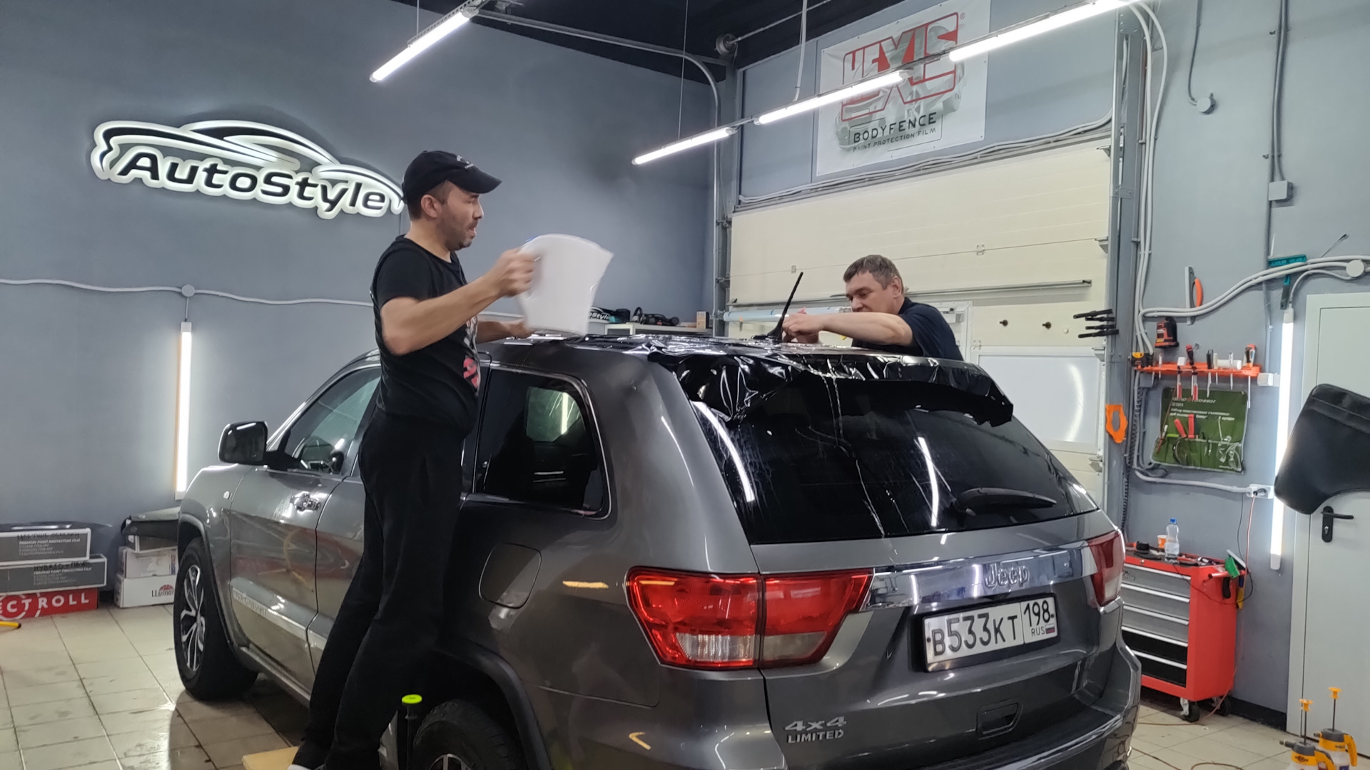 Туних +100500 — Jeep Grand Cherokee (WK2), 3,6 л, 2012 года | стайлинг | DRIVE2