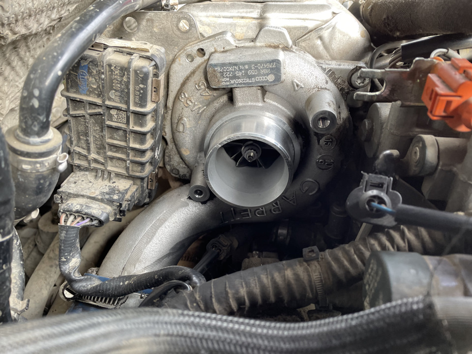 Замена прокладки турбины — Volkswagen Touareg (2G), 3 л, 2011 года ...