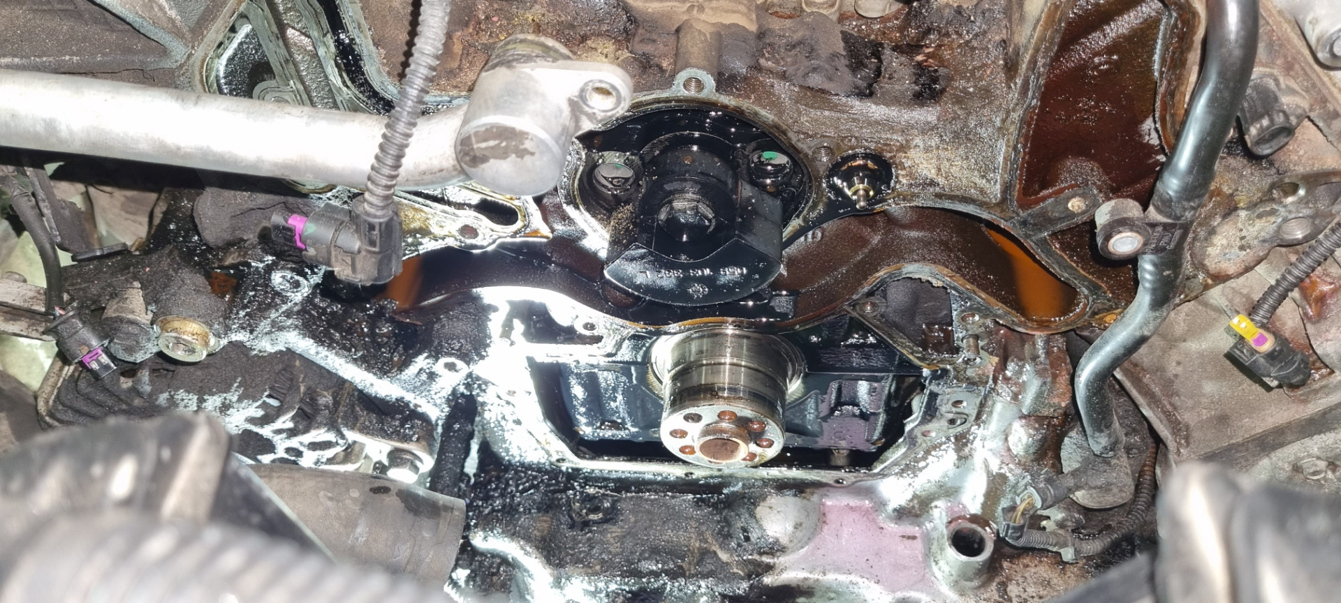 Замена прокладки передней плиты — Volkswagen Touareg (2G), 3 л, 2013 ...