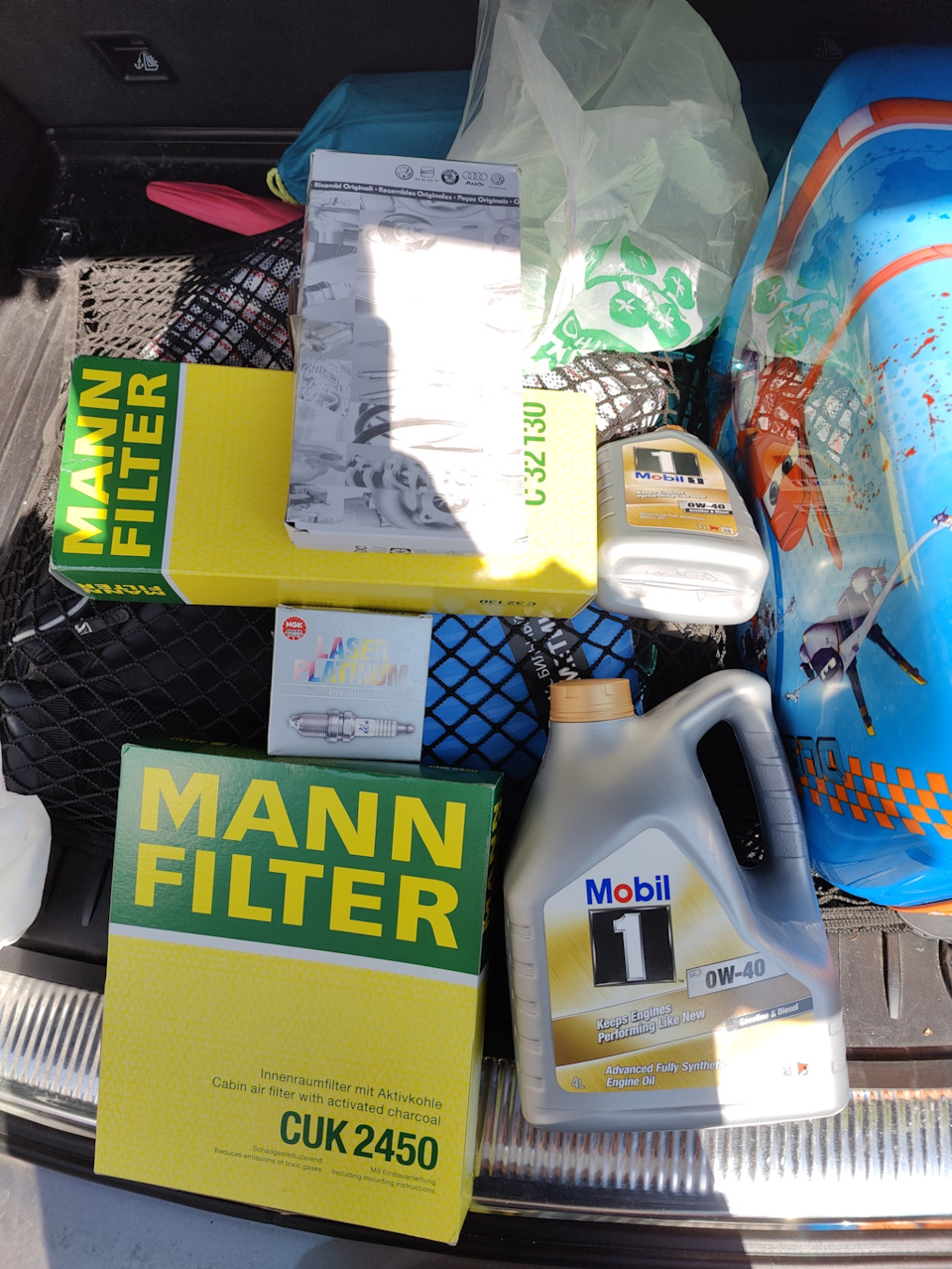 CUK2450 Салонный фильтр с активированным углем MANN FILTER | Запчасти ...