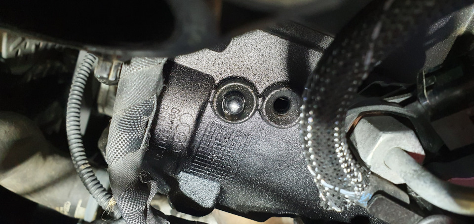 Запотевание сальников клапанной крышки . — Audi A7 Sportback (1G), 3 л ...