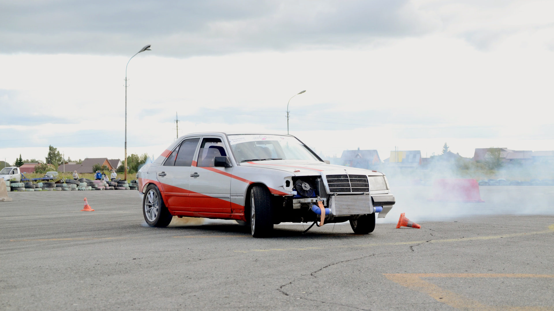 Mercedes-Benz E-Class (W124) 3.0 бензиновый 1987 | Drift снаряд на DRIVE2