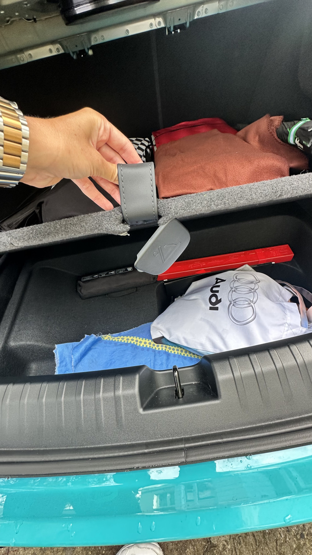 Китайское … первые поломки — Xiaomi SU7, 2025 года | поломка | DRIVE2