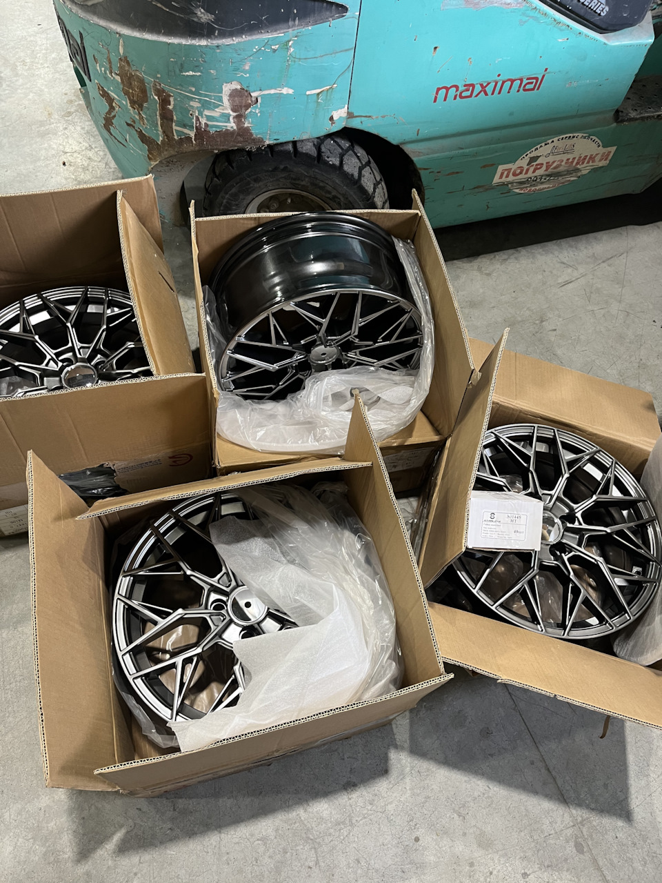 Диски HRE 9098 7x16/4x100 D67.1 ET35 — KIA Rio X-Line, 1,6 л, 2018 года ...