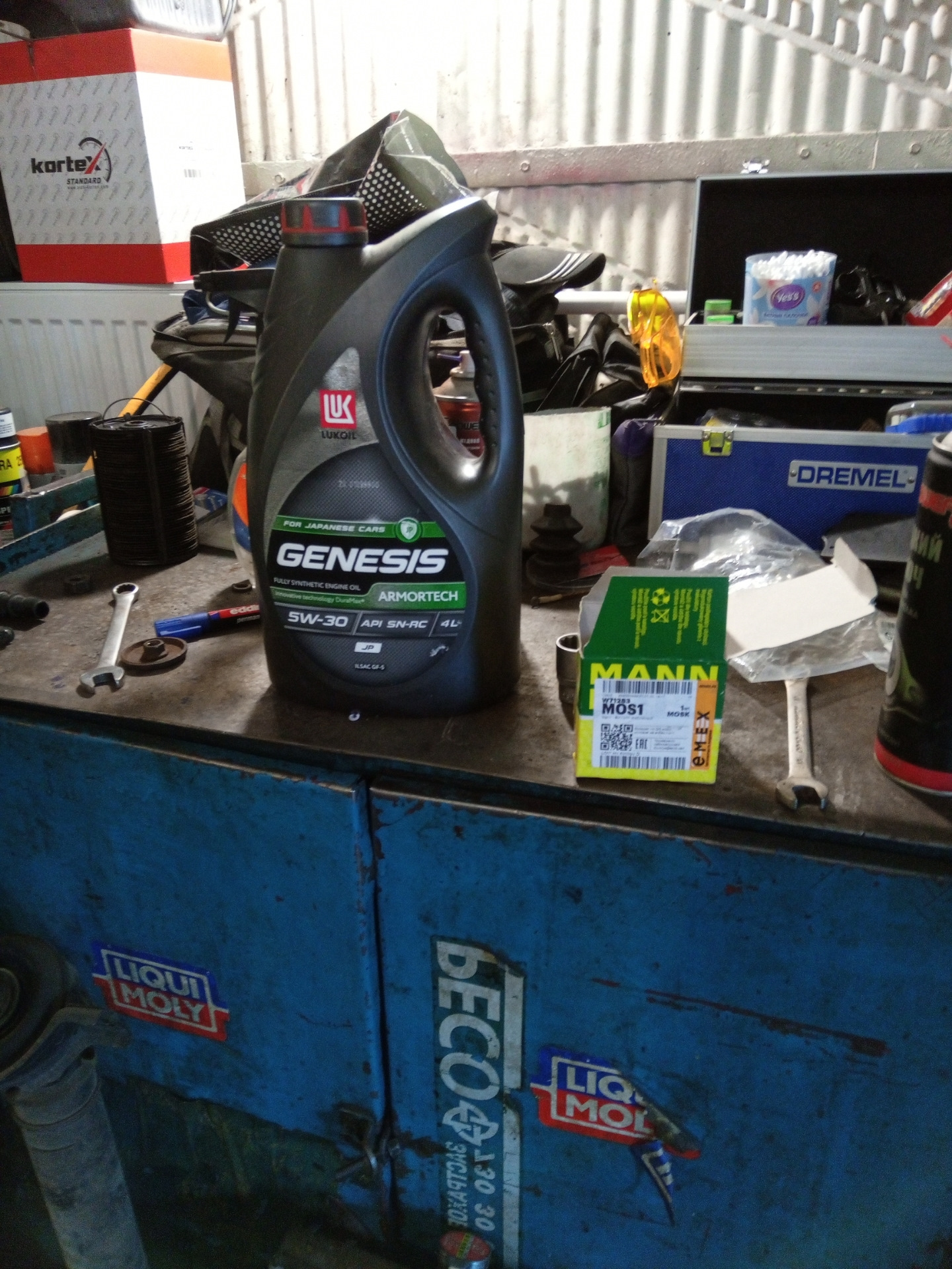 Замена масла — Toyota Crown (S130), 4 л, 1990 года | своими руками | DRIVE2