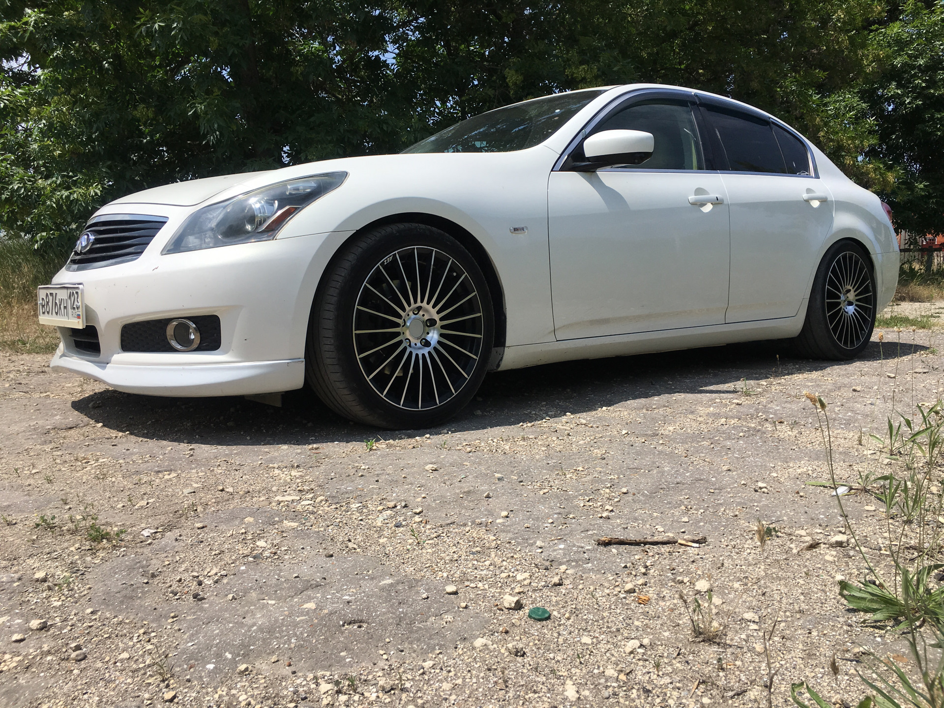 Nissan Skyline (V36), 2,5 л, 2009 года | другое | DRIVE2