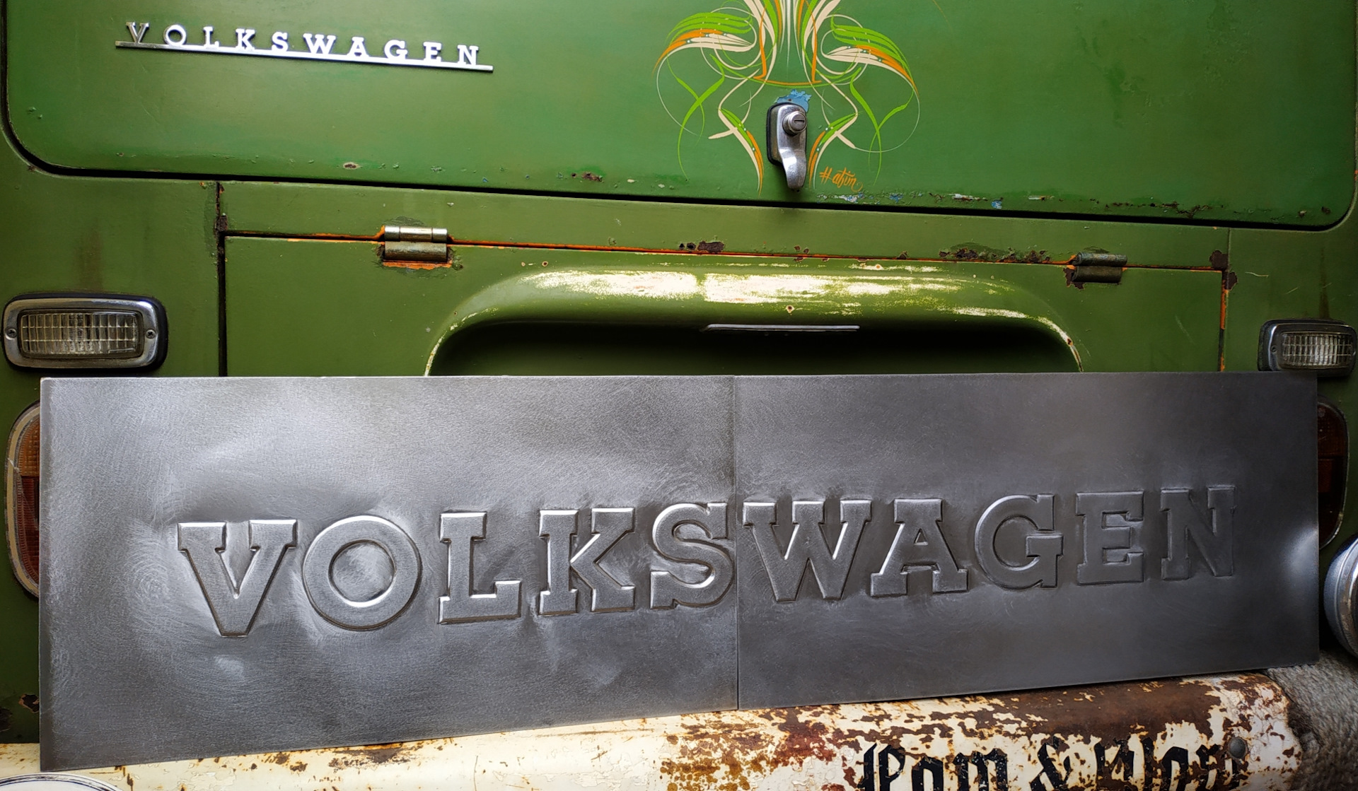 Old school volkswagen MK1 caddy tailgate — Volkswagen Transporter T2, 1 ...