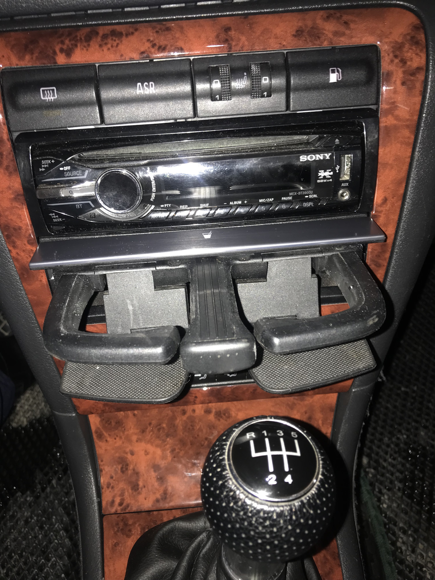 Подстаканник шкода тур . Пересвет центральной части — Skoda Octavia ...