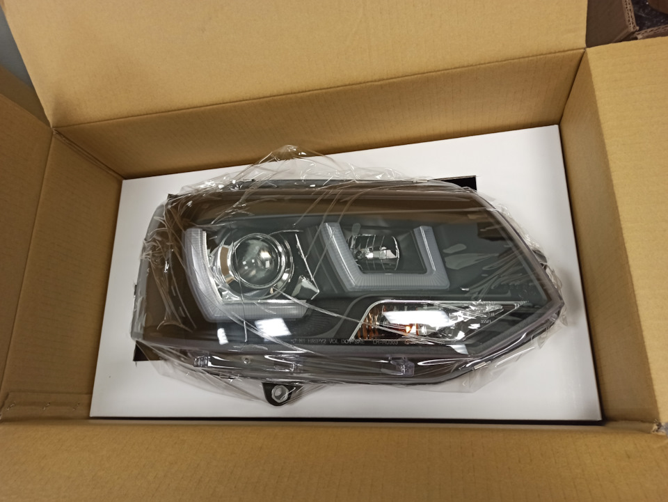 Фары Т5 GP — Volkswagen Transporter T5, 1,9 л, 2007 года | запчасти ...