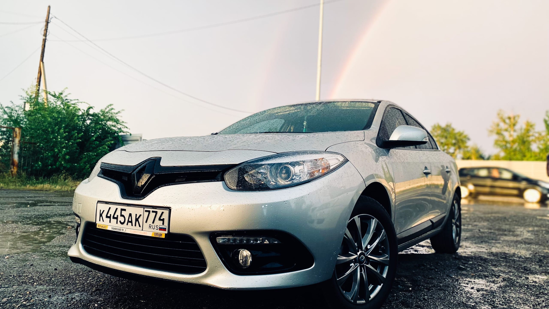 Renault Fluence 1.6 бензиновый 2014 | Gray Flюша﫡 на DRIVE2