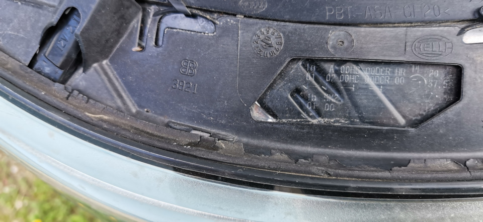 Замена уплотнителей фар — BMW 5 series Touring (E61), 2 л, 2009 года ...