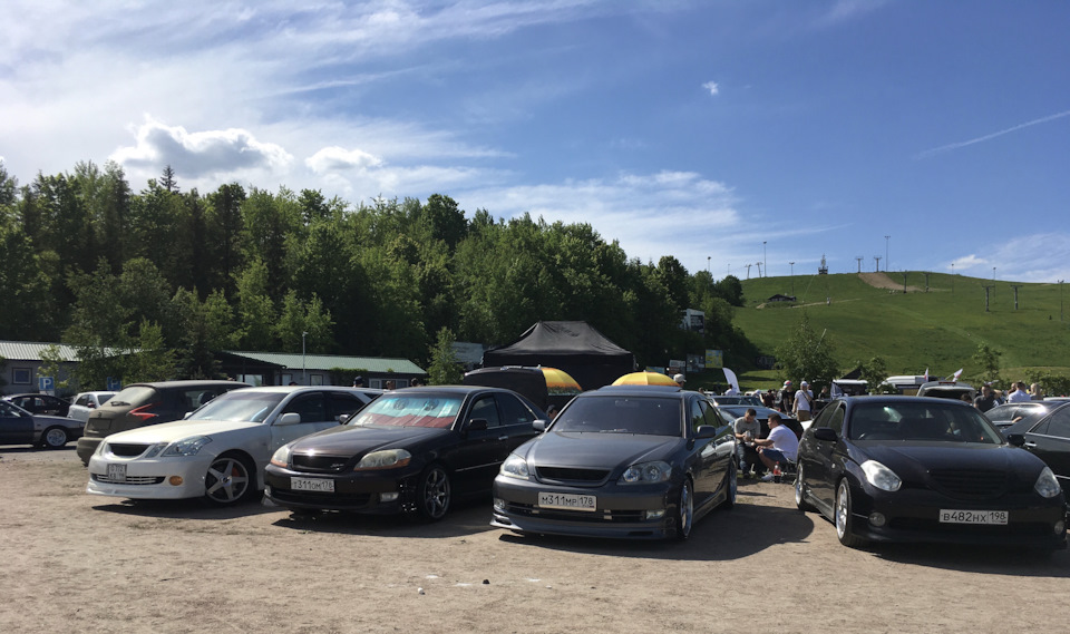 RoadSidePicnicFest Club110shcool — Toyota Mark II Blit, 2,5 л, 2003 ...