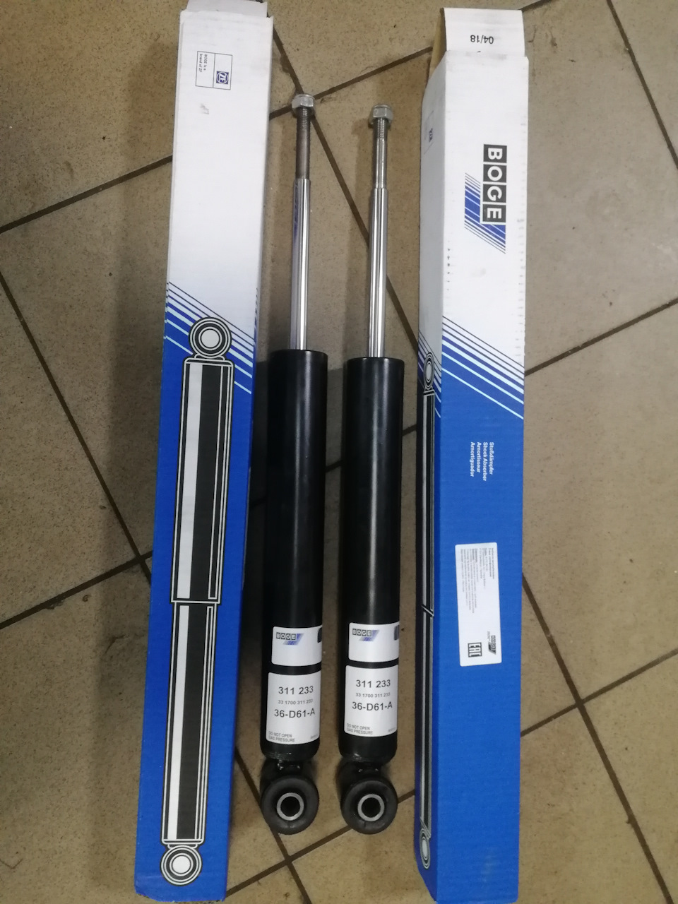 A0009056404 Датчик температуры воздуха MERCEDES | Запчасти на DRIVE2