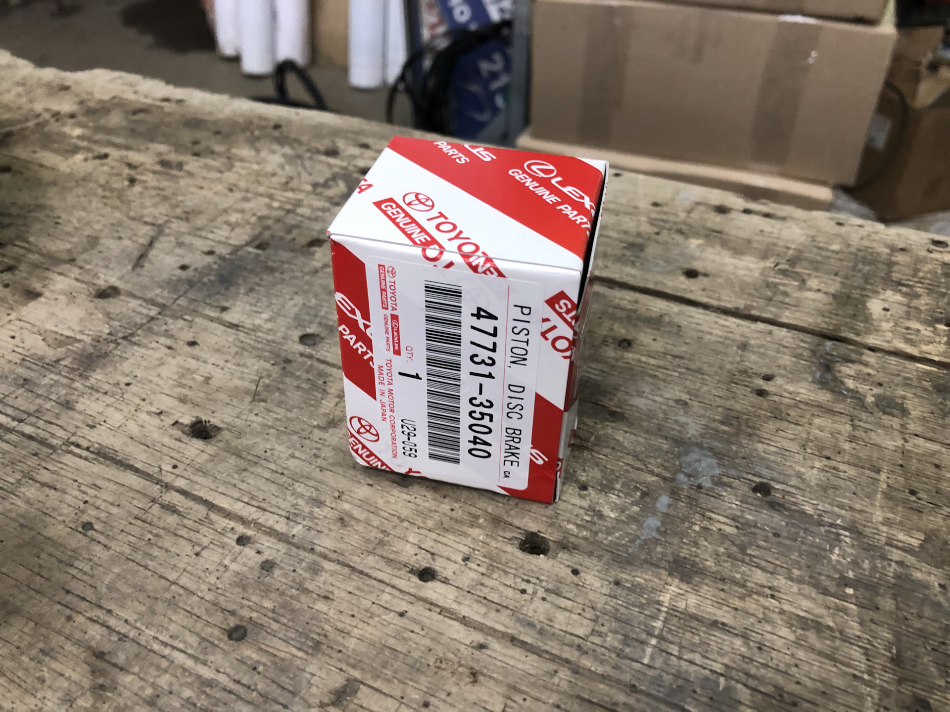 Повторная переборка суппорта — Mitsubishi Pajero (4G), 3,8 л, 2006 года ...