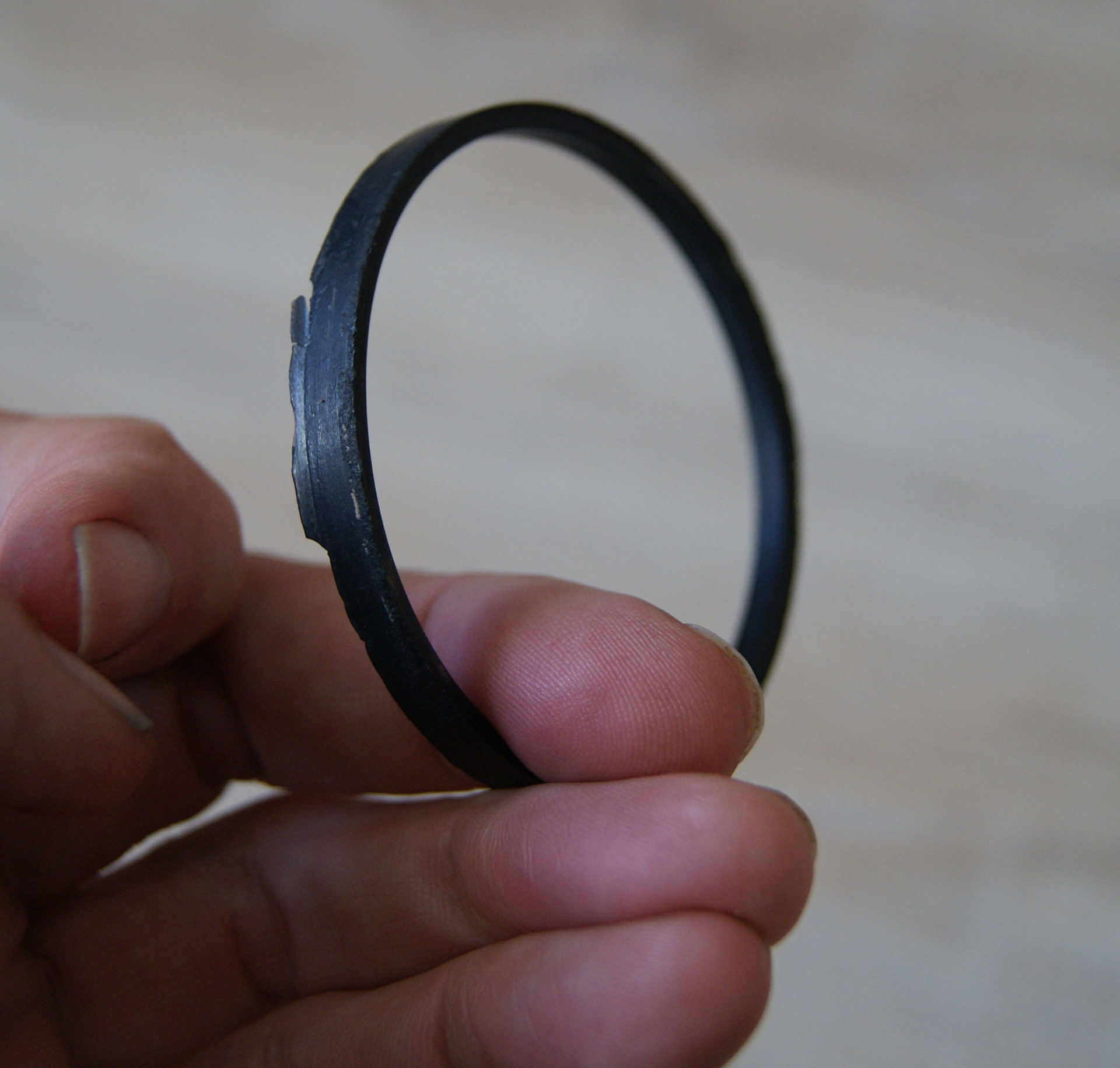 ПОТЁК ТЕРМОСТАТ: МЕНЯЕМ УПЛОТНИТЕЛЬ — Audi A6 (C6), 3 л, 2005 года ...