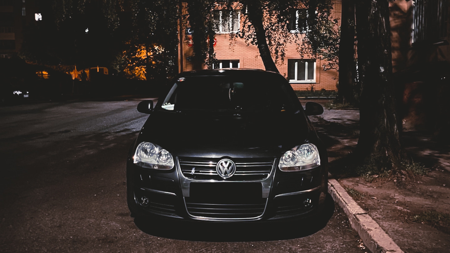 Volkswagen Jetta V 1.6 бензиновый 2010 | //о_stance// на DRIVE2