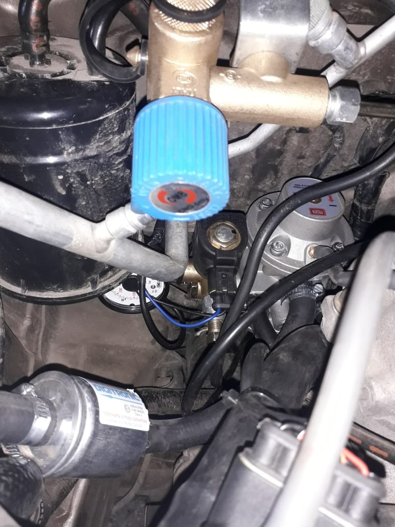 Ключи в машине, а она закрыта — Skoda Fabia Mk1, 1,2 л., 2006 года ...