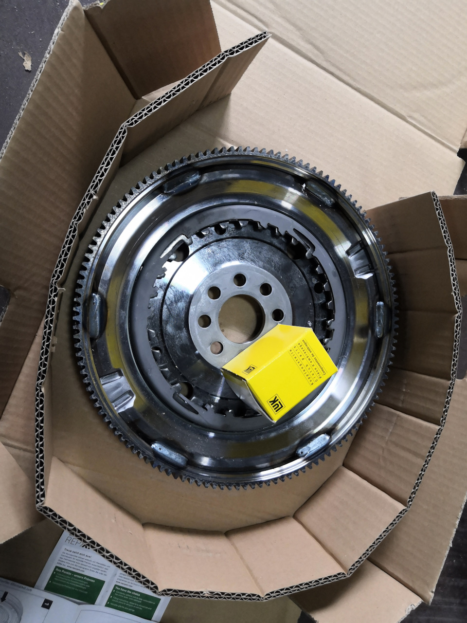 415084409 Маховик LUK | Запчасти на DRIVE2