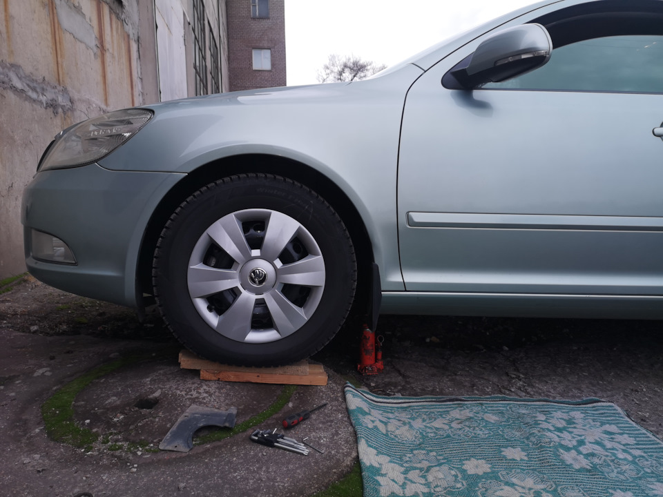 Проставки под домкрат от audi на Октавию А5 — Skoda Octavia A5 Mk2, 1,6 ...