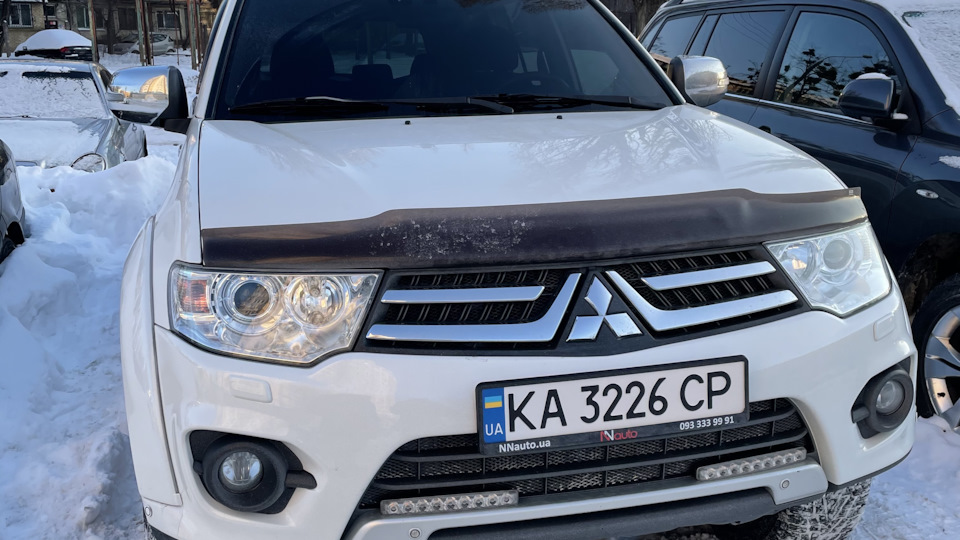 Mitsubishi Pajero Sport (2G) 2.5 дизельный 2013 | Белый Паджеро на DRIVE2