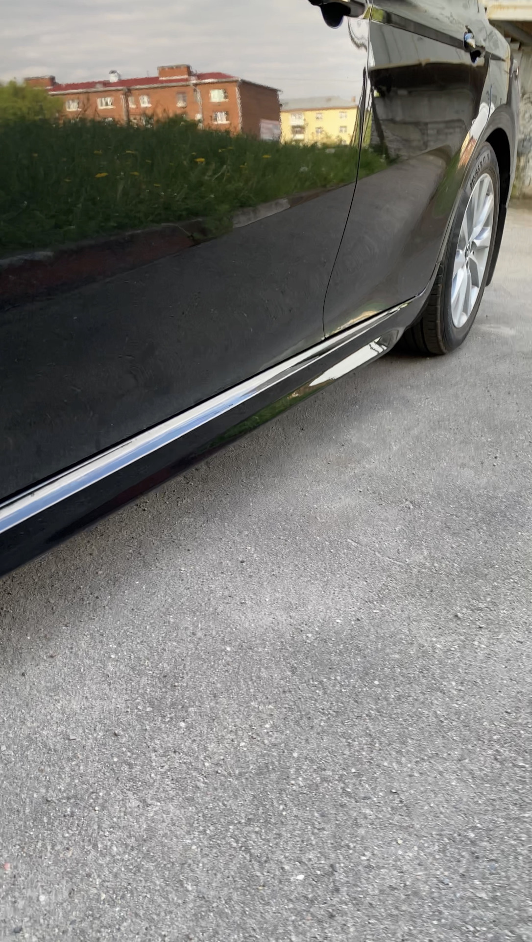 Пороги "XSE" на своём ЗАКОННОМ МЕСТЕ!😎 — Toyota Camry (XV70), 2,5 л ...