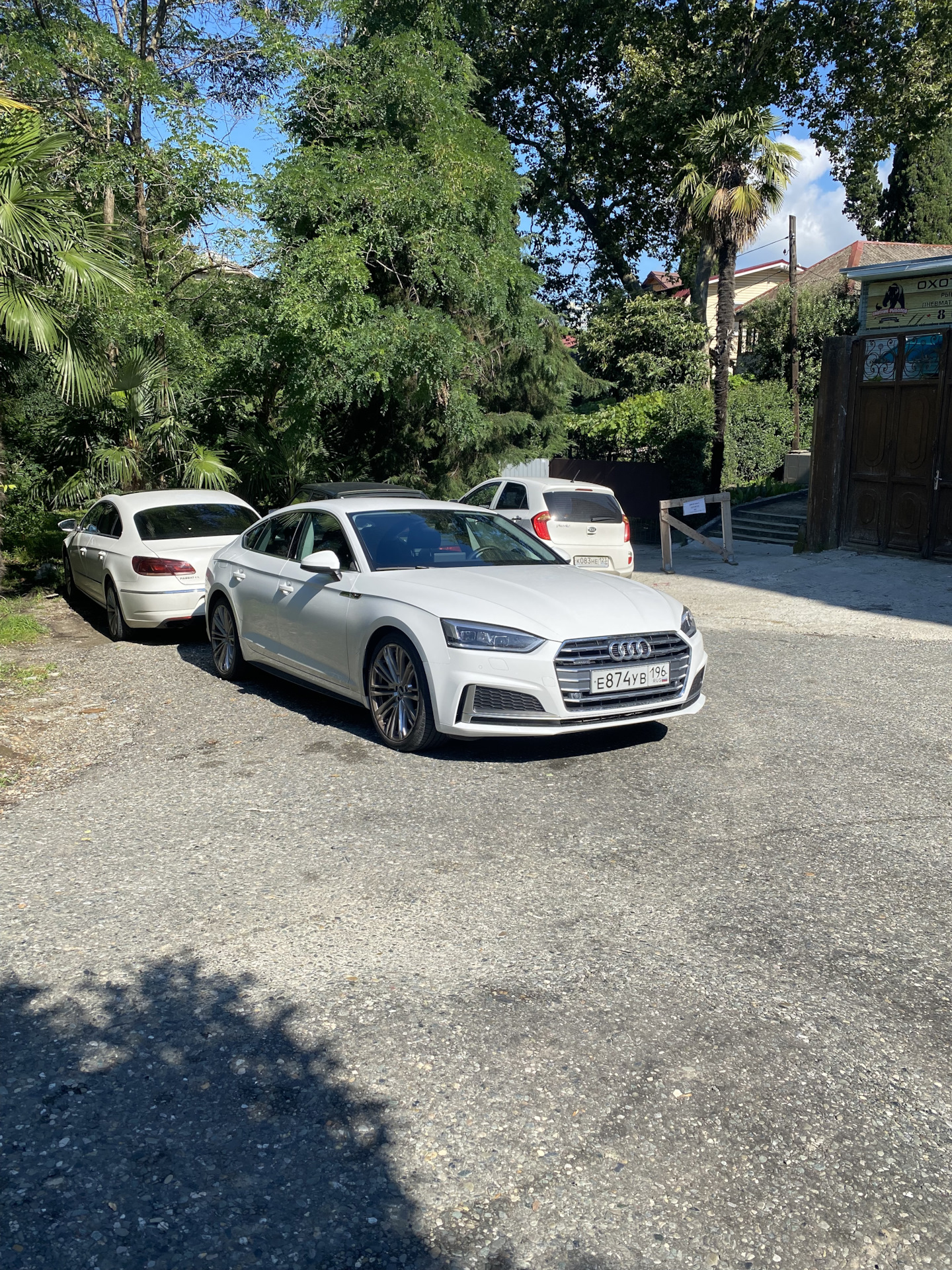 Установка облицовки порогов S-line — Audi A5 Sportback (2G), 2 л, 2017 ...