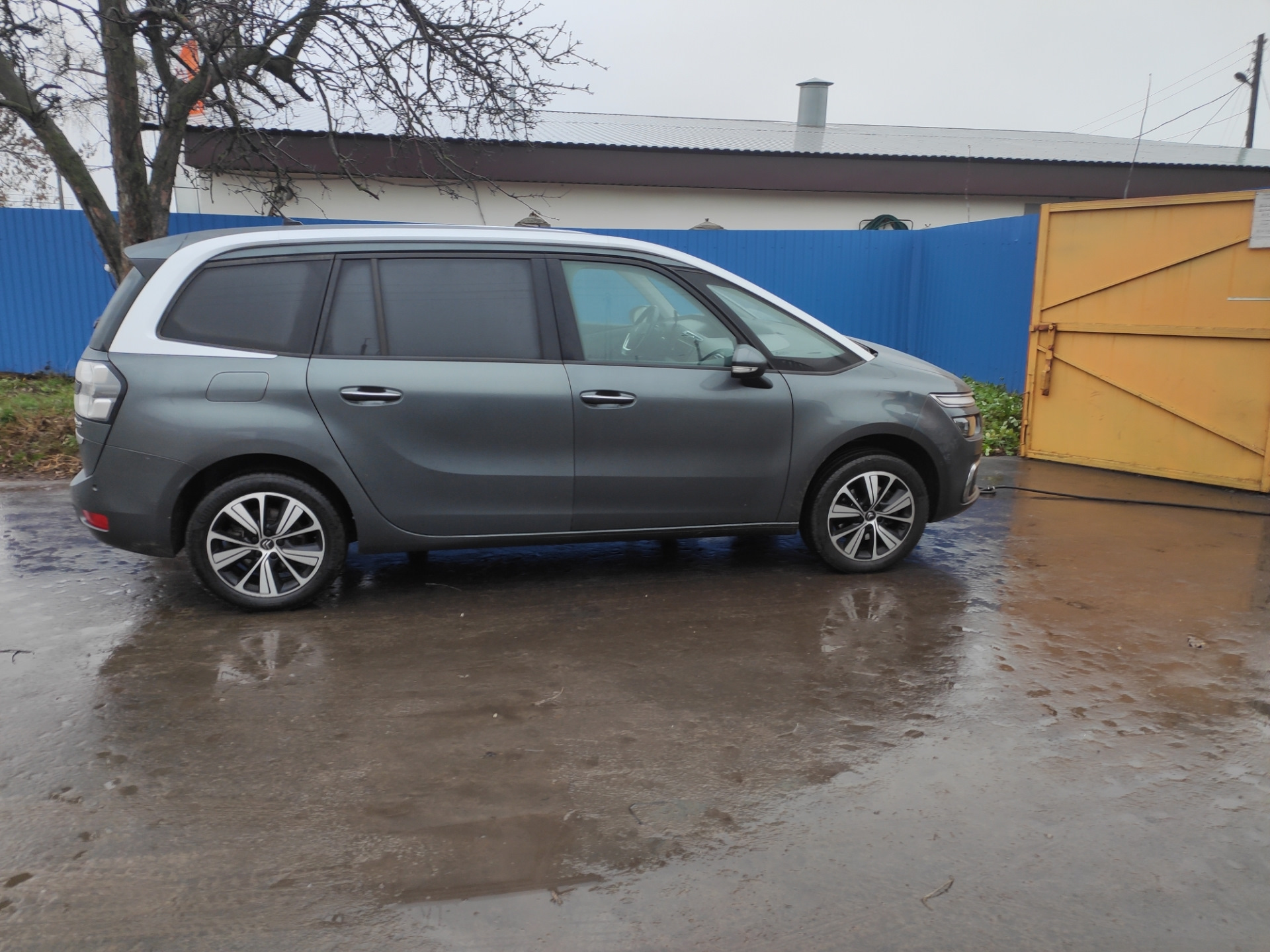 Зимние шины Pirelli Ice Zero FR 215/55 R17 — Citroen Grand C4 Picasso ...