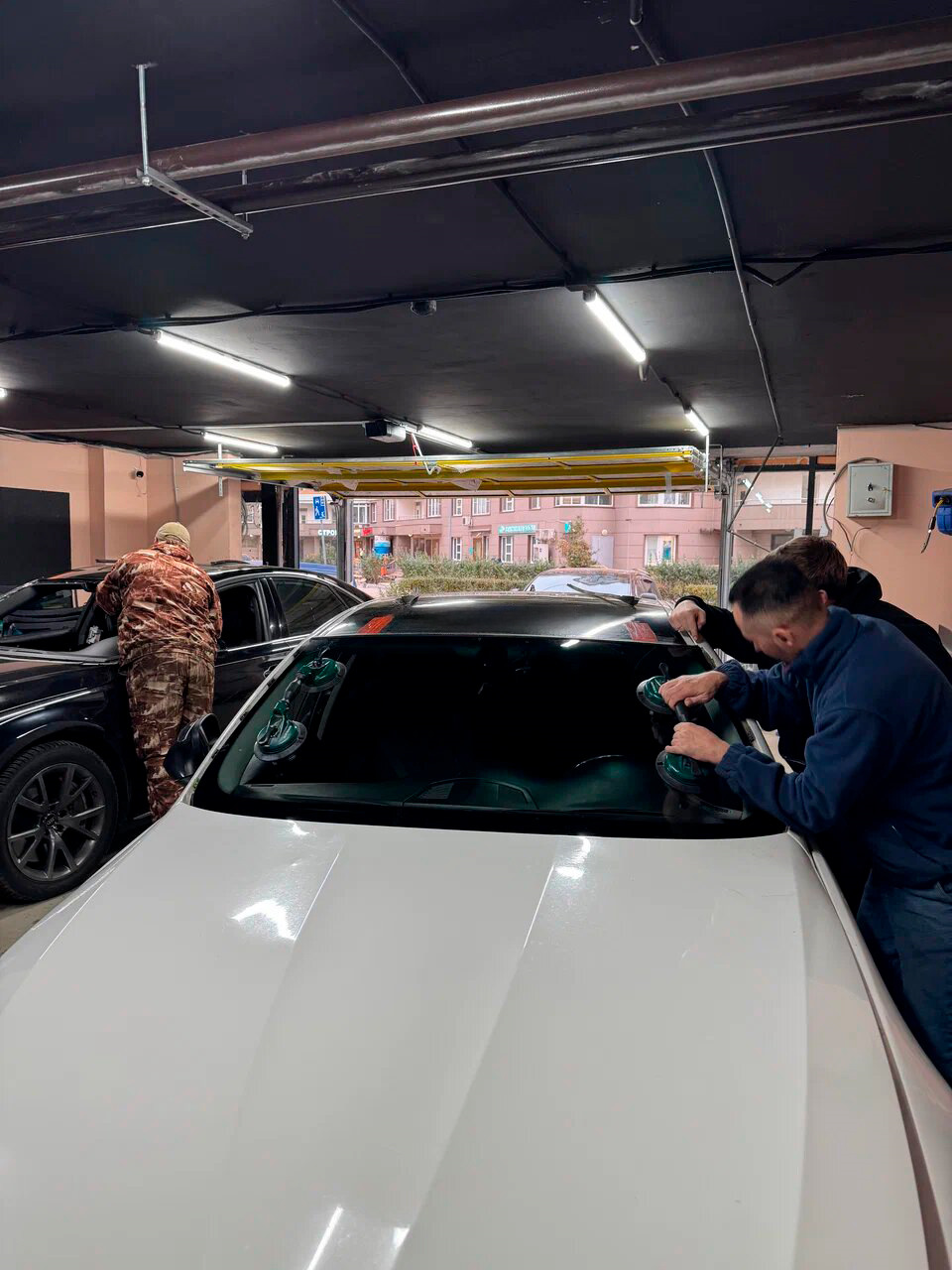 Замена лобового стекла Fuyao BMW E90 — DRIVE2
