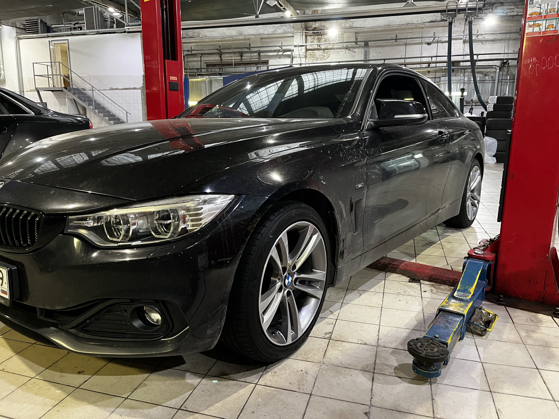 Переобувка на лето, оригинал R18 — BMW 4 series (F32), 2 л, 2014 года ...