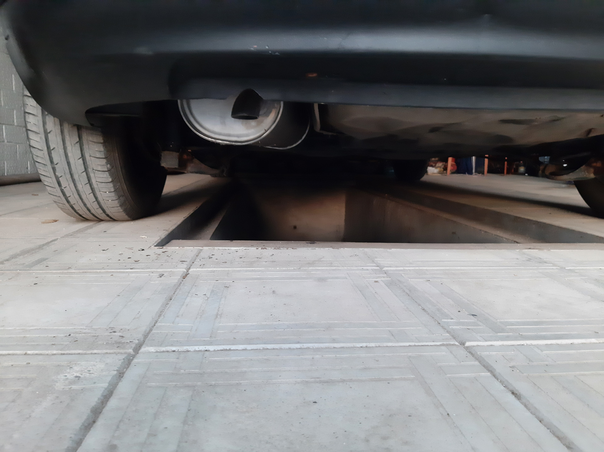 Замена глушителя Golf 4 (двигатель APE 1.4.) — Volkswagen Golf Mk4, 1,4 ...
