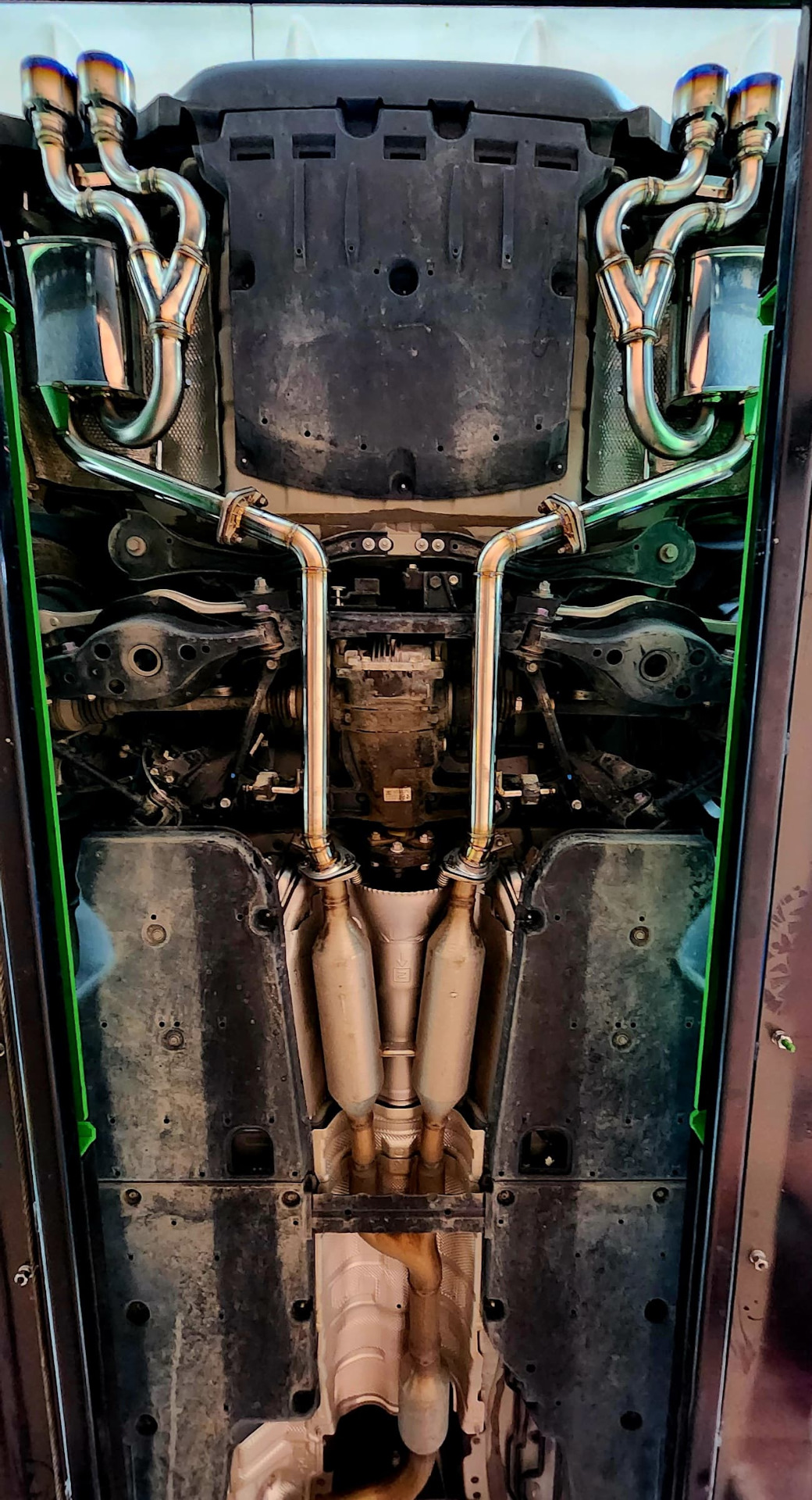 HKS Super Turbo Muffler installation — Toyota Crown (S220), 2 л, 2020 ...