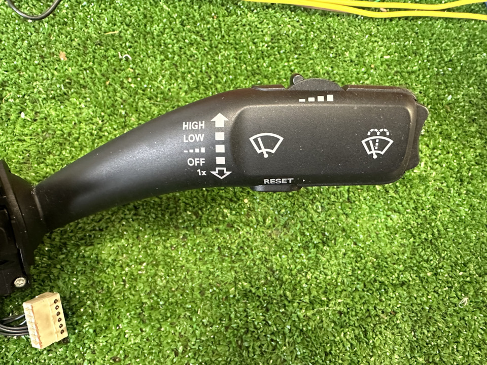 Блок подрулевых переключателей Audi A4 B8 на Audi A4 (B8), Audi A4 ...