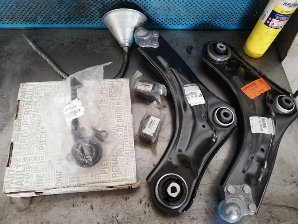 Сцепление к9к — Renault Grand Scenic III, 1,5 л, 2010 года | визит на ...