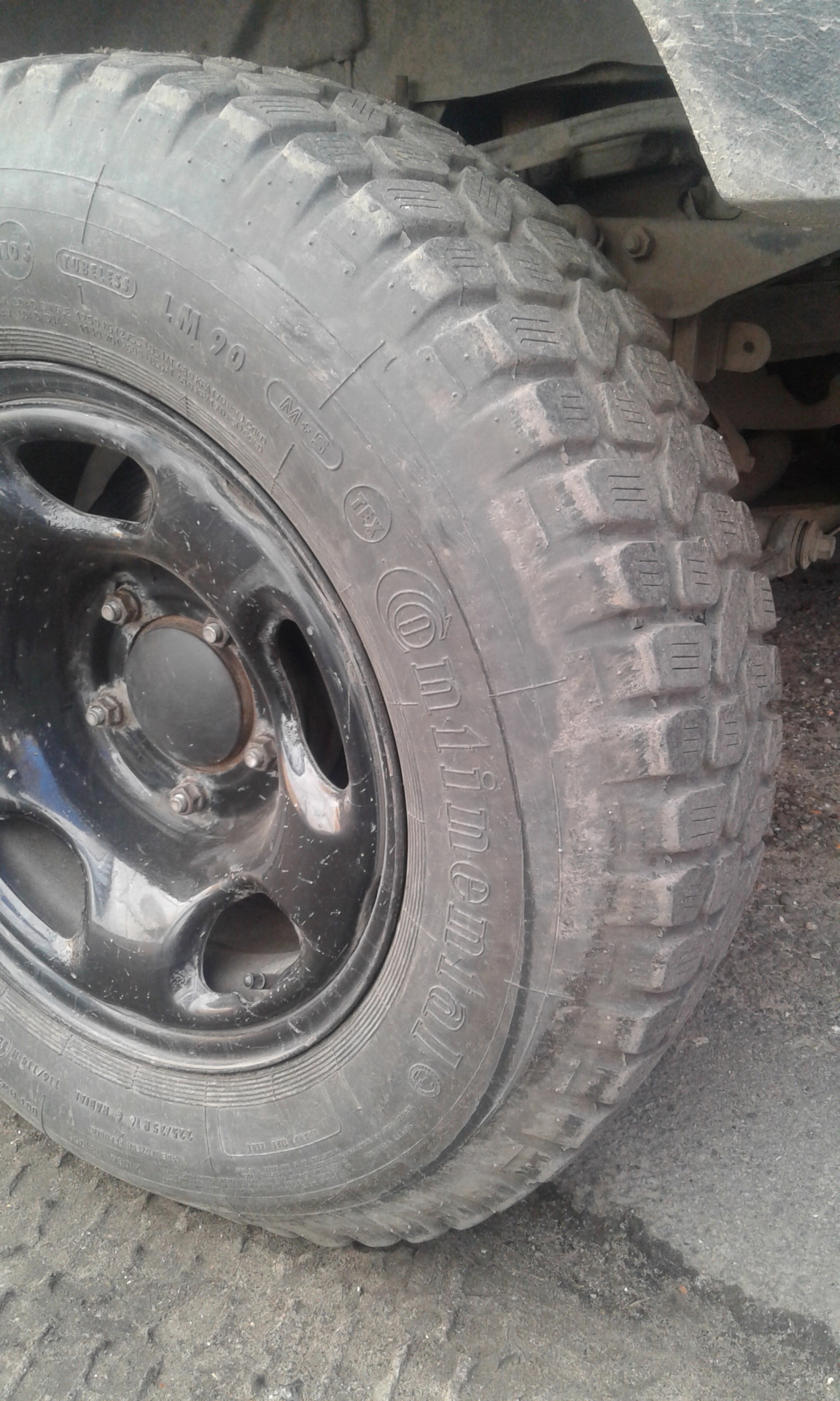 Continental LM90 225/75 R16 — Chevrolet Niva (1G), 1,7 л, 2007 года ...