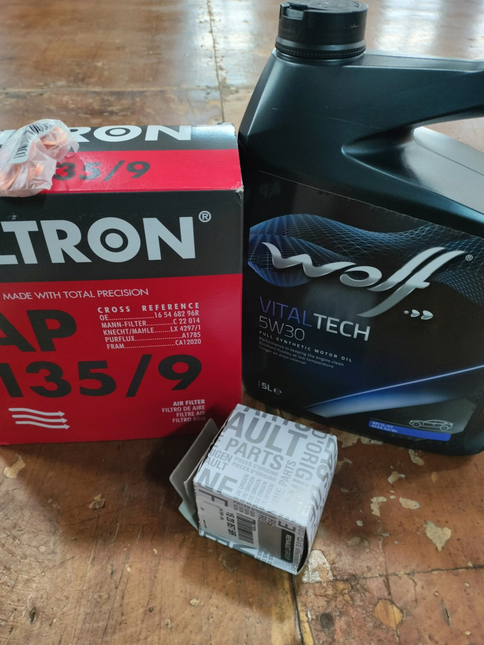 165468296R Фильтр возд RENAULT | Запчасти на DRIVE2