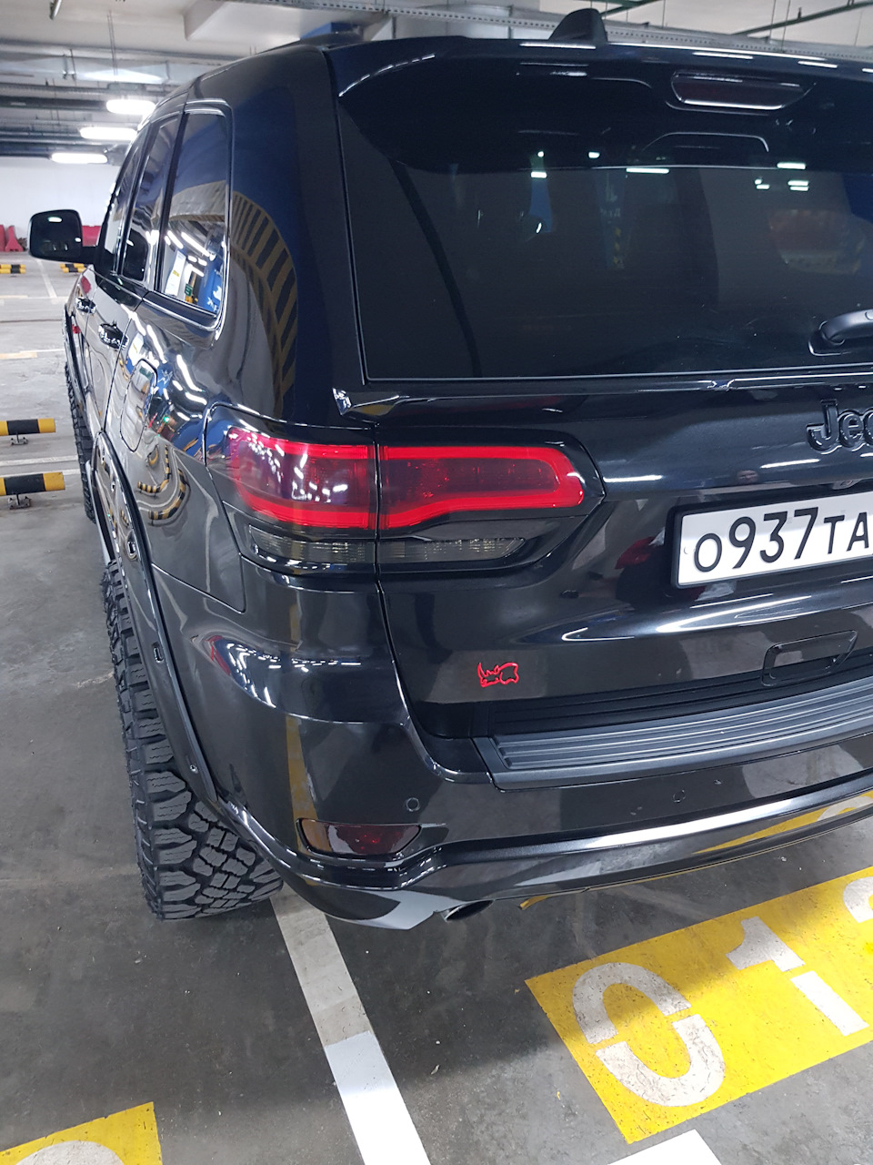 Логотип Fury Rhino — Jeep Grand Cherokee (WK2), 3,6 л, 2013 года ...