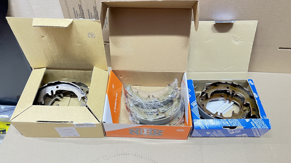 Стояночный тормоз, колодки оригинал сравнение Mitsubishi Pajero Sport ...