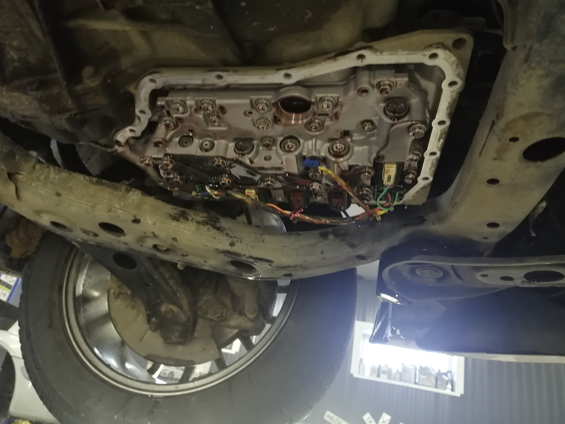 Замена масла в АКПП методом замещения — Toyota Camry (XV50), 2,5 л ...