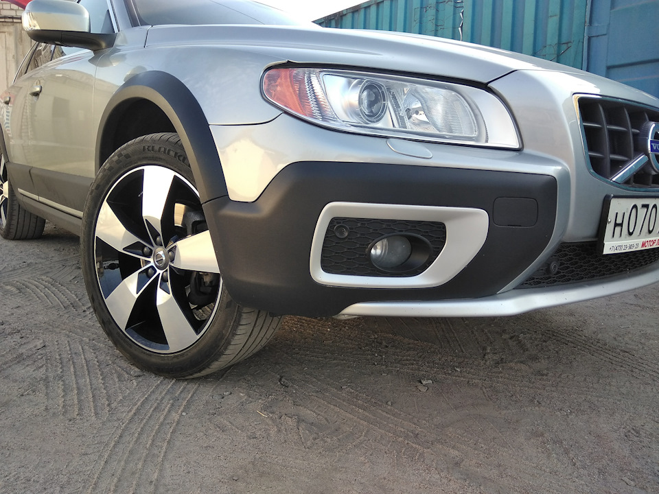 Диски R19" на Вольво ХС70 — Volvo XC70 III, 3,2 л, 2010 года | колёсные ...