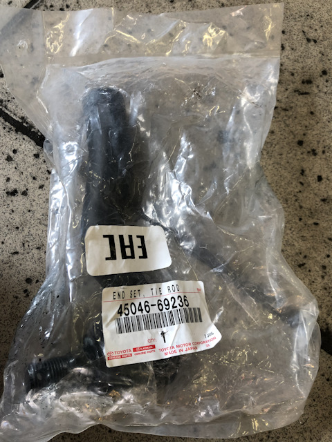 4504669236 Наконечник рулевой тяги правый OEM TOYOTA LEXUS | Запчасти ...