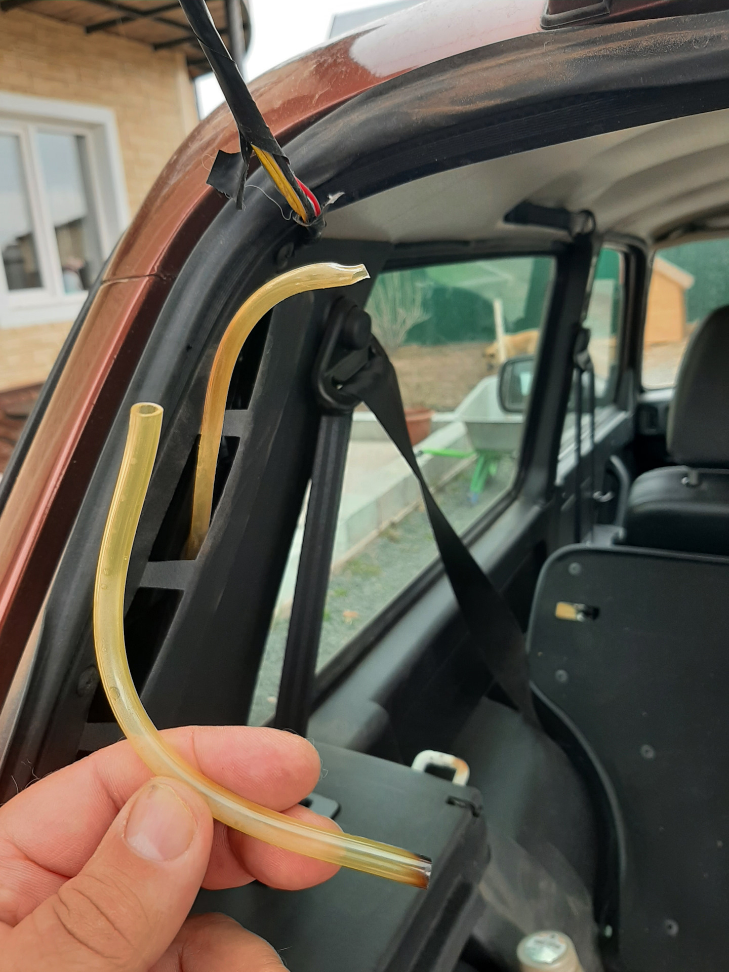 Омыватель заднего стекла — Lada 4x4 3D, 1,7 л, 2019 года | наблюдение ...