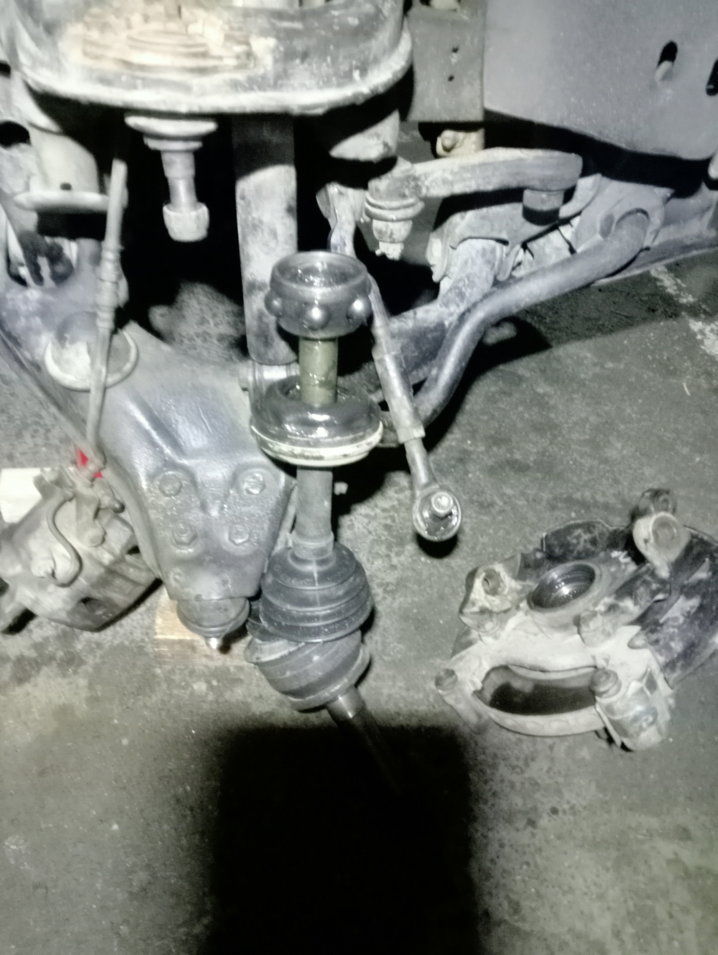 Замена пыльников привода — Mitsubishi Pajero (2G), 2,8 л, 1995 года ...