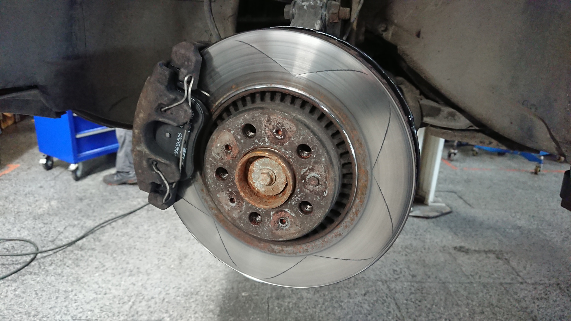 Слегка обслужил машину — Volvo S60 (1G), 2,5 л, 2005 года | визит на ...