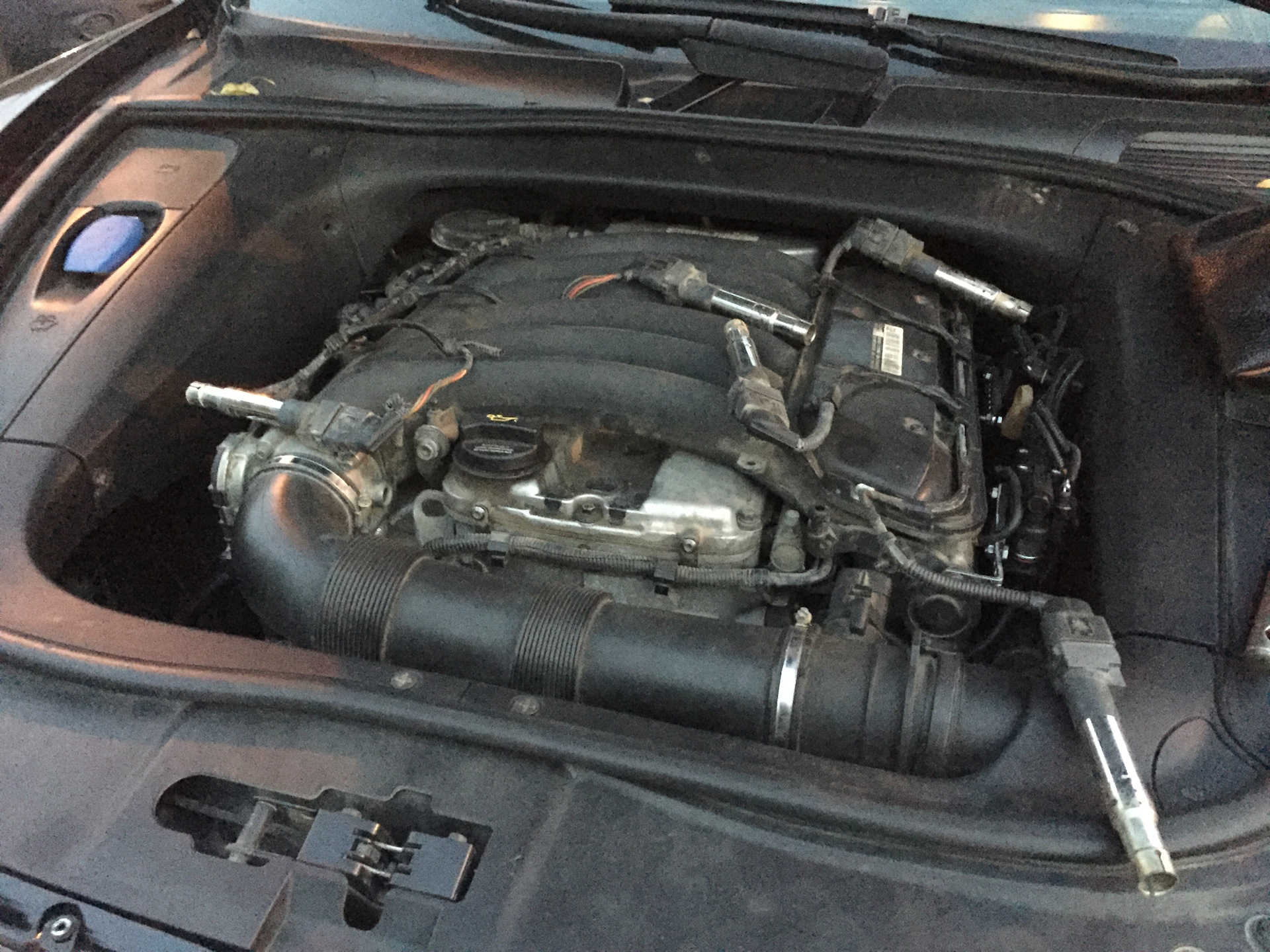 Замена свечей. Denso VXU22 Iridium Tough — Porsche Cayenne (1G), 3,2 л ...