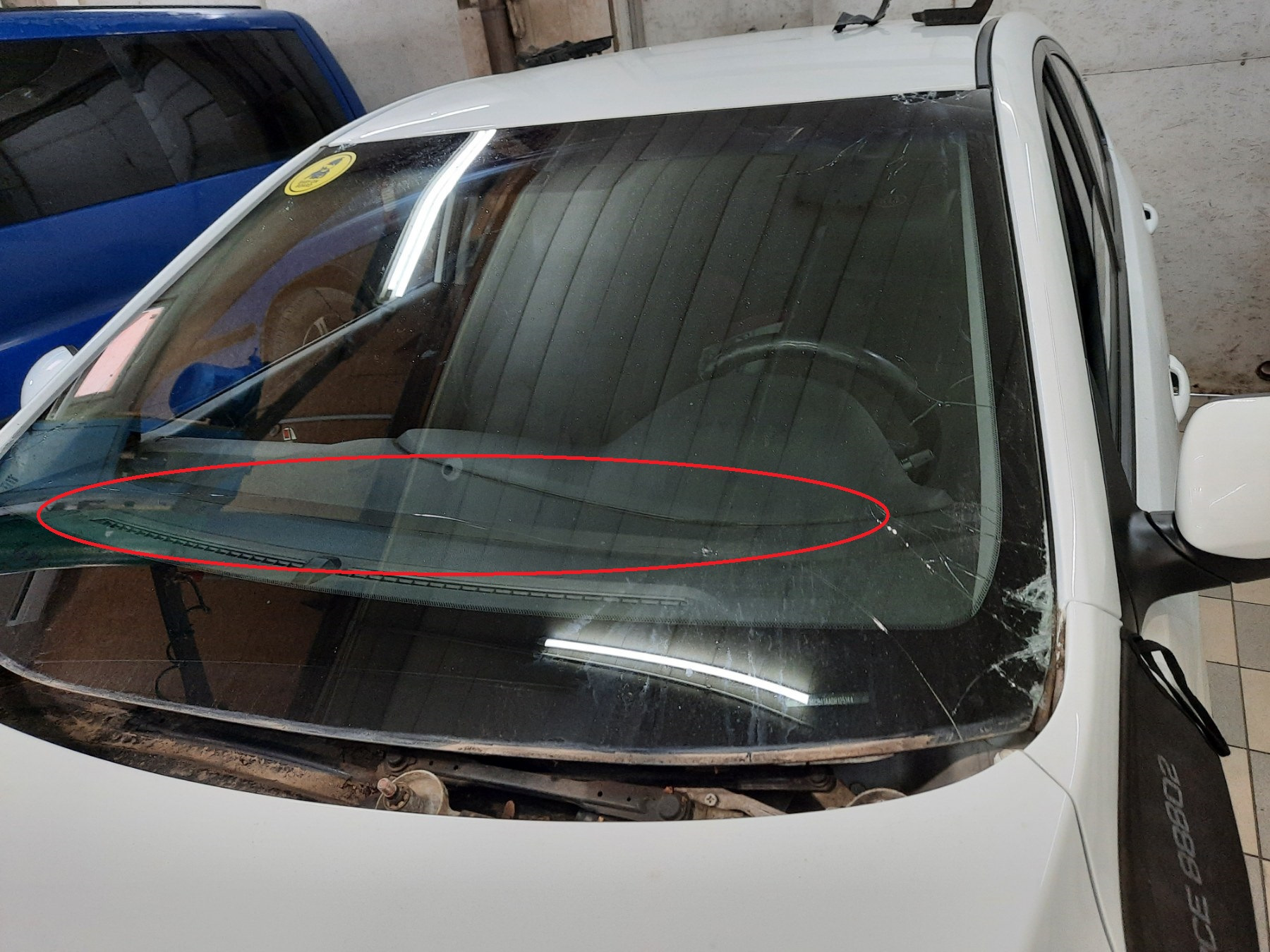 Замена лобового стекла + поклейка атермальной пленки. — KIA Rio (3G), 1 ...
