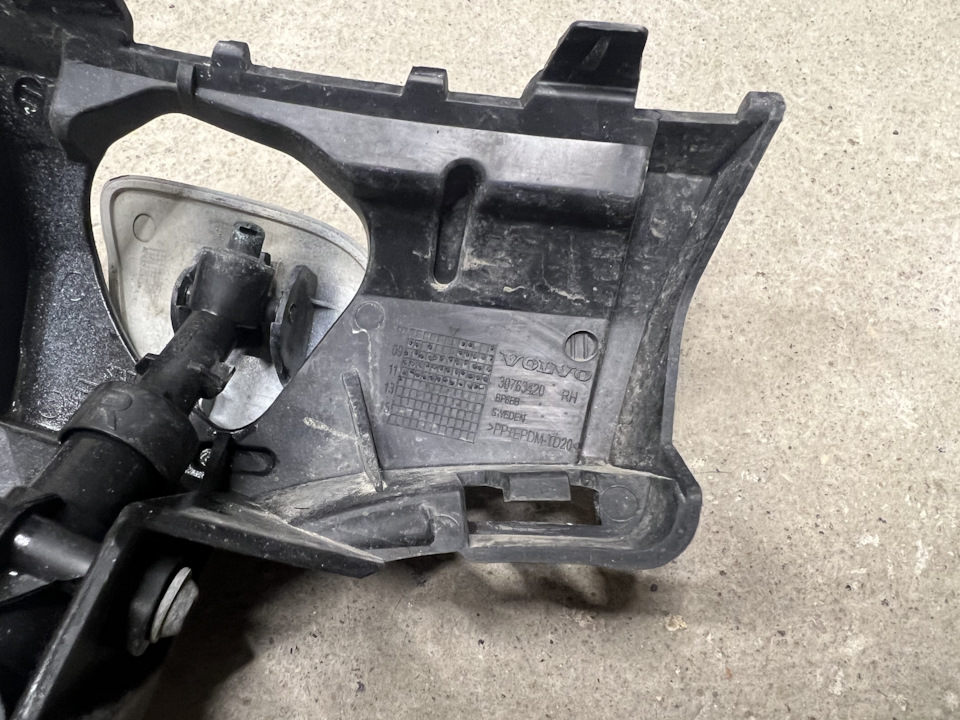 Омыватели фар на Volvo XC60 (1G). Б/у | 9 000 ₽ в городе Смоленск | DRIVE2